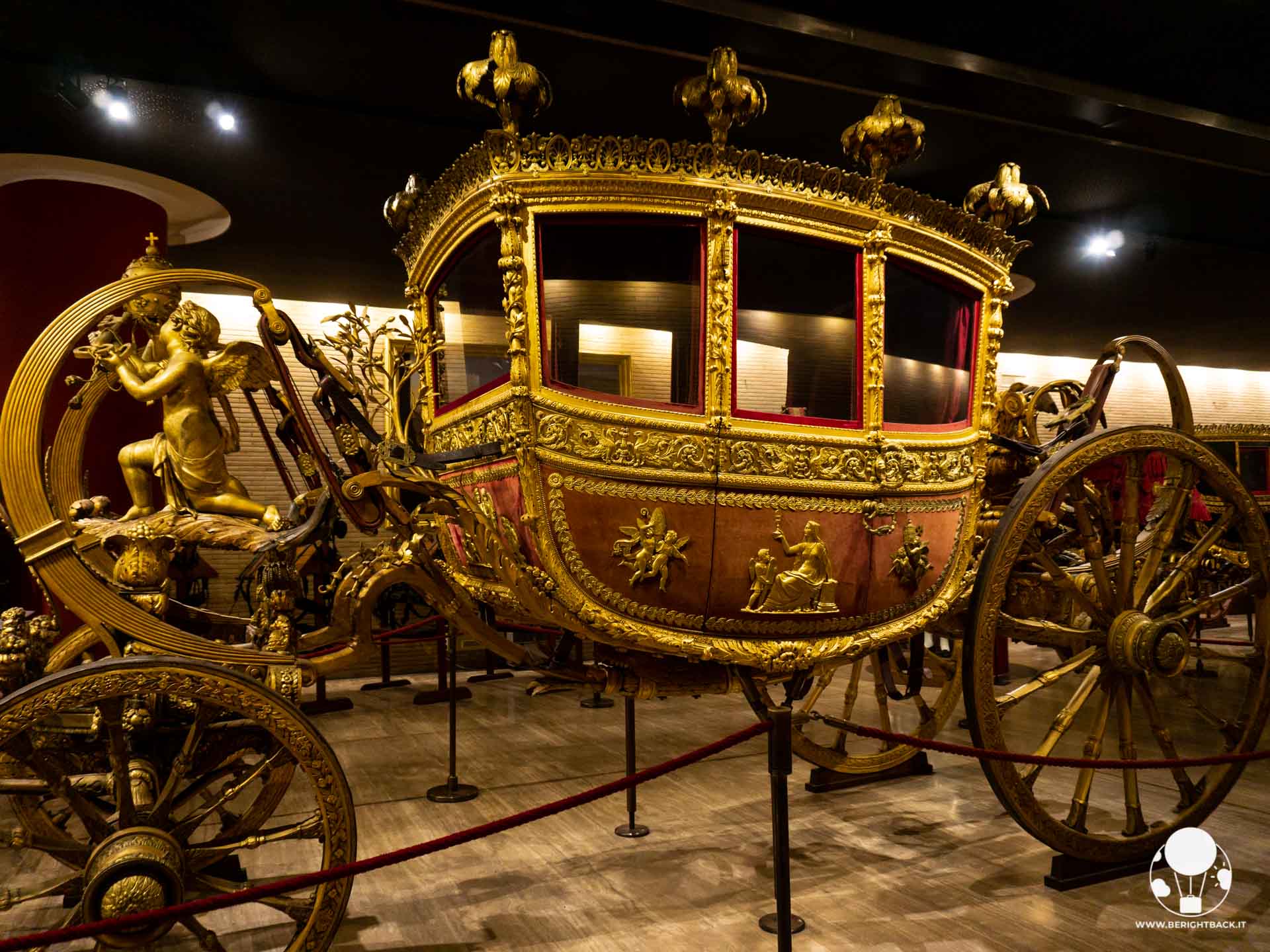 Musei Vaticani. Padiglione delle Carrozze - *BeRightBack