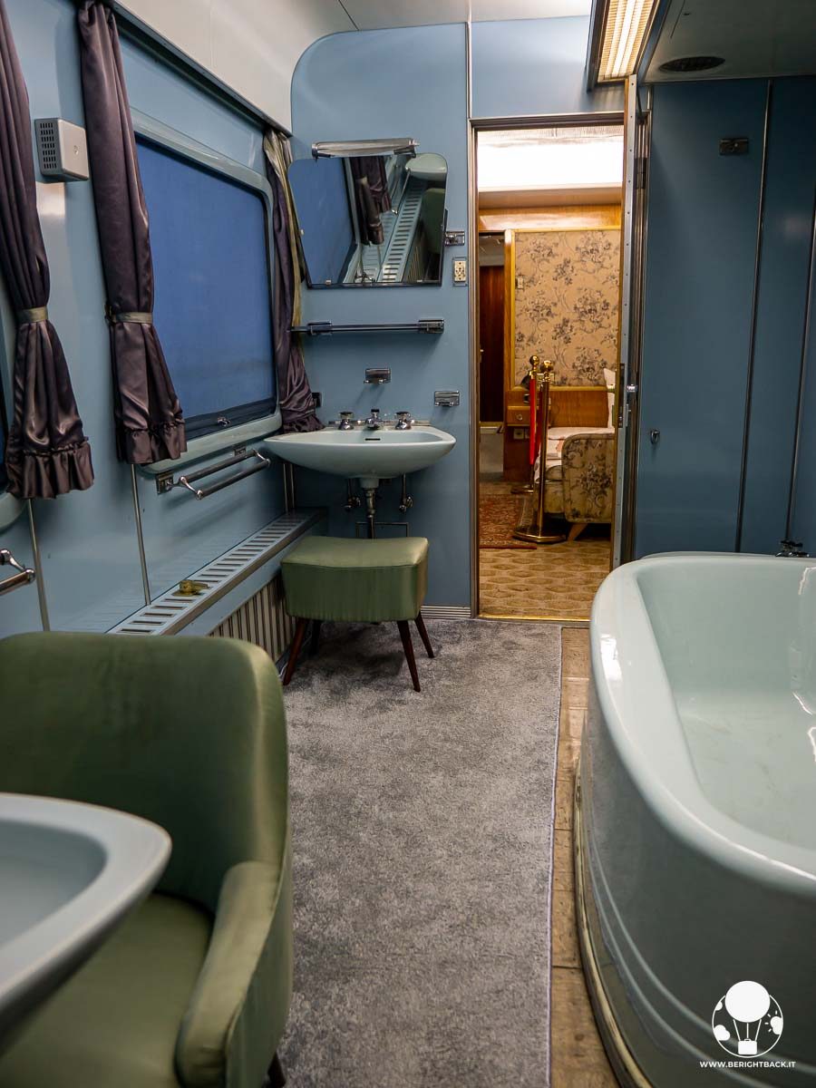 Cosa vedere a Belgrado: Plavi voz, il treno blu di Tito - *BeRightBack